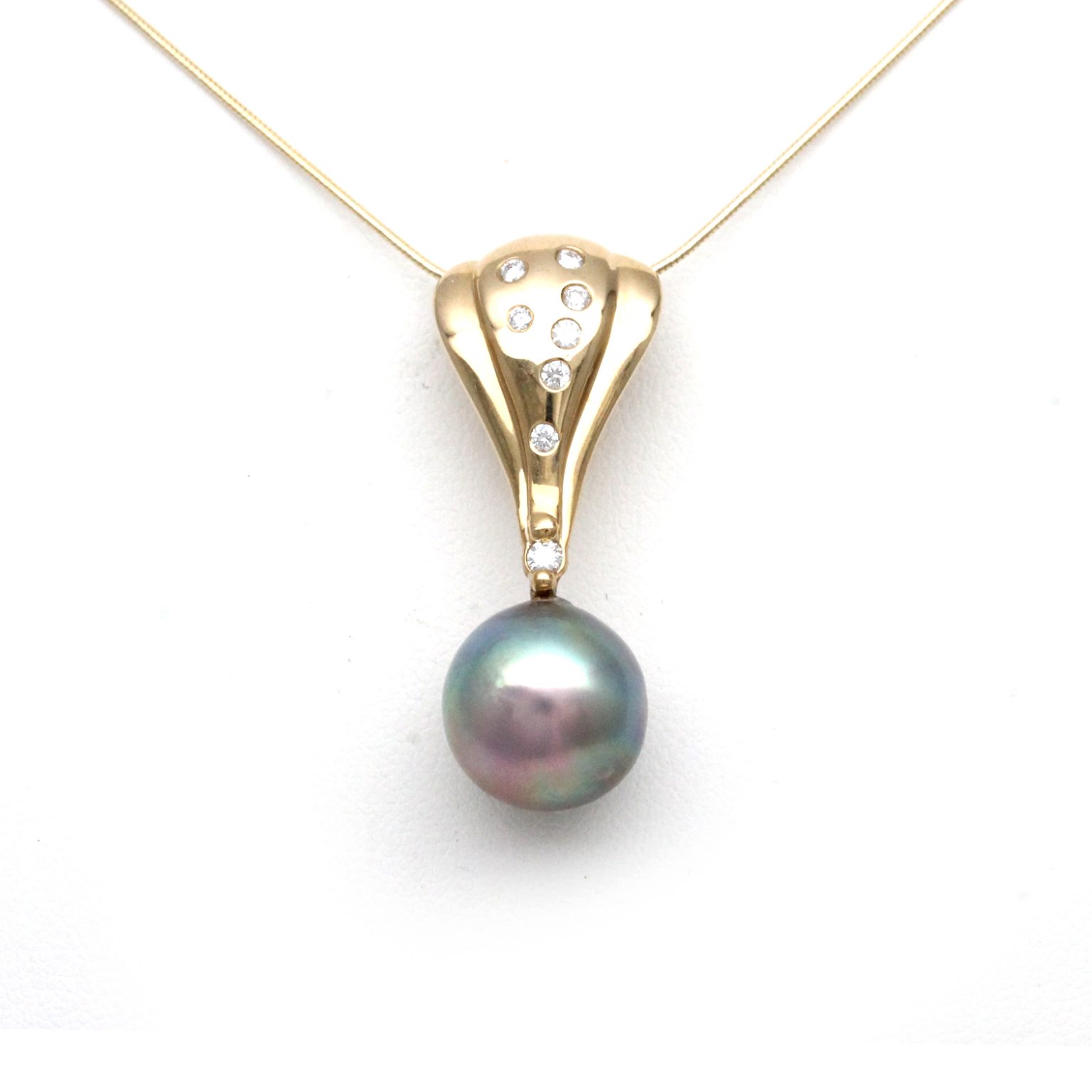 Impresionante Perla Multicolor en Dije de Oro Amarillo 18K con ...